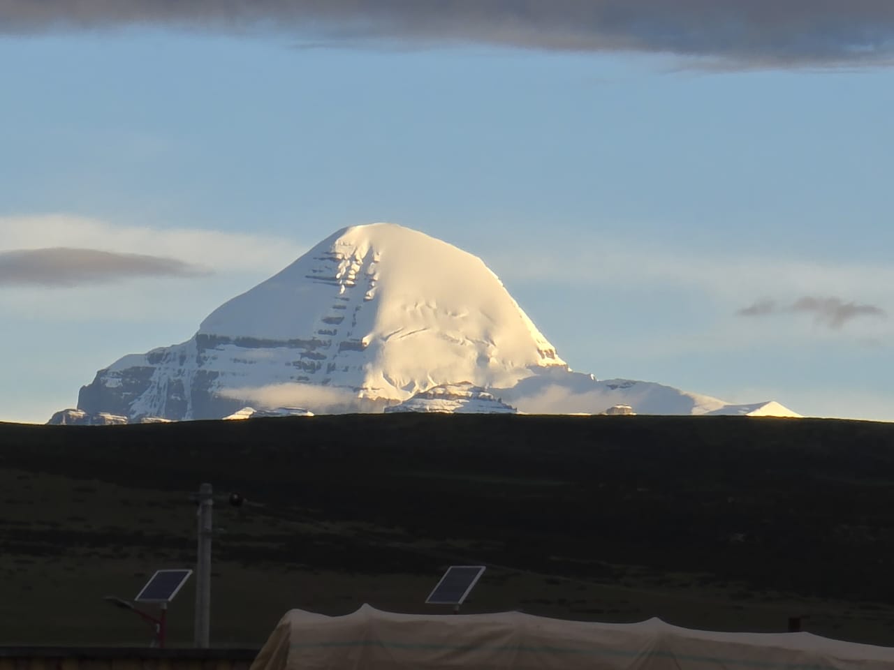 Mount Kailash (6,638 m)